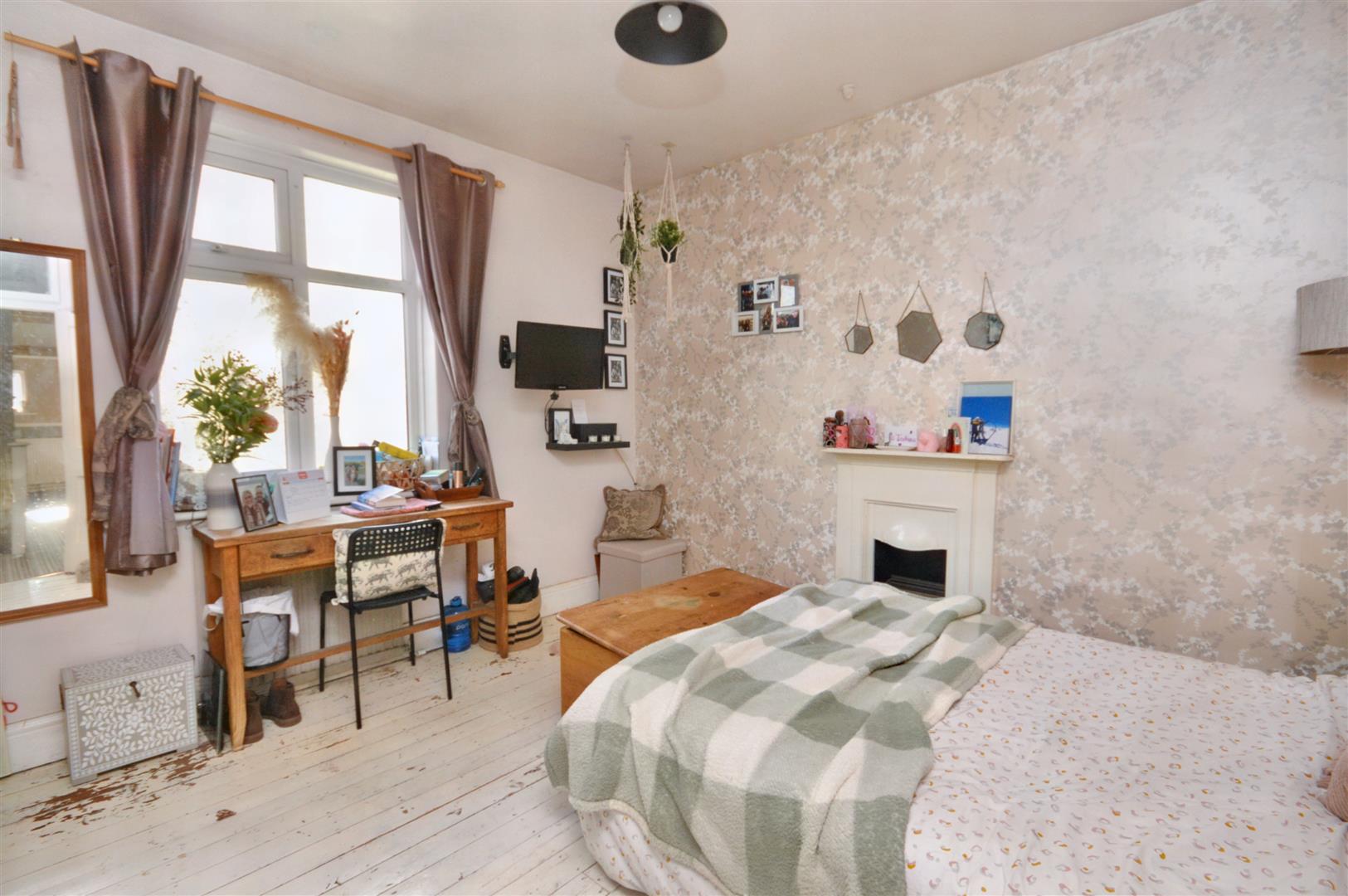 Property Details for Brodrick Road, Eastbourne - Town Property Estate ...